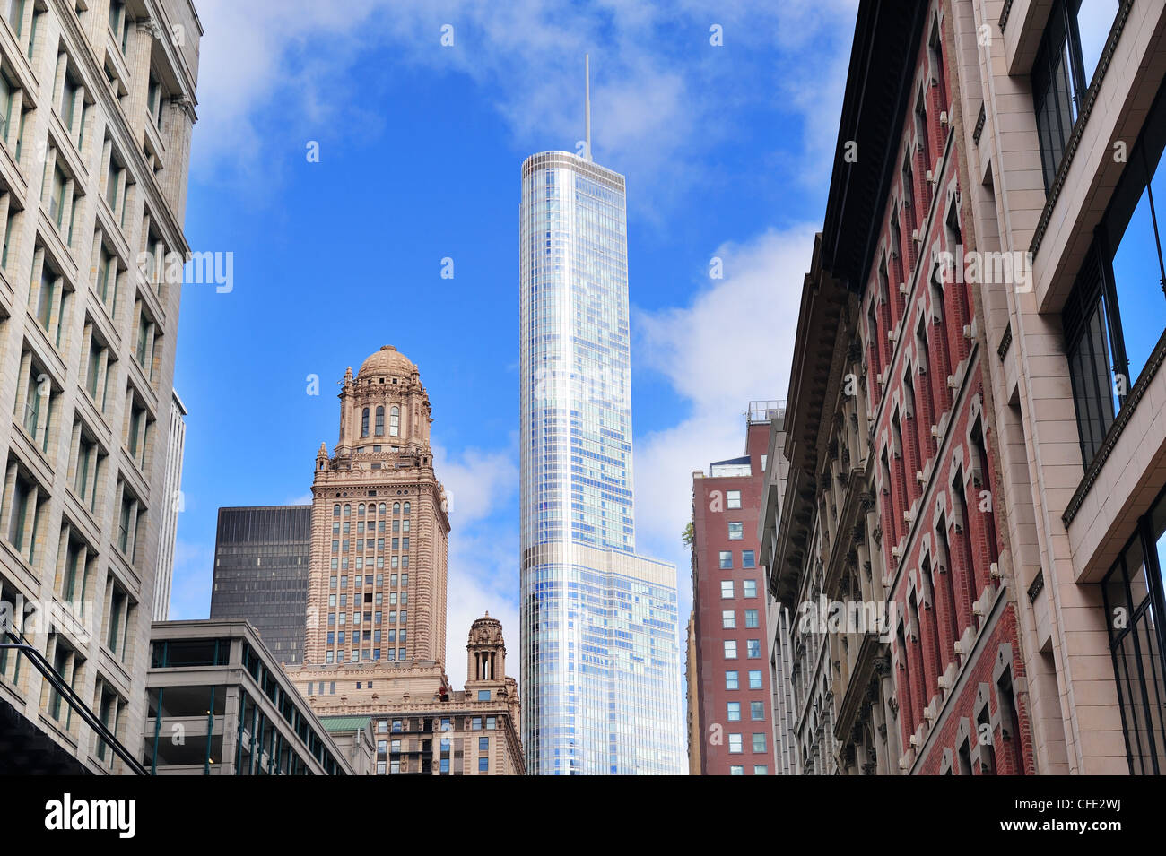 Trump tower roof hi-res stock photography and images - Alamy