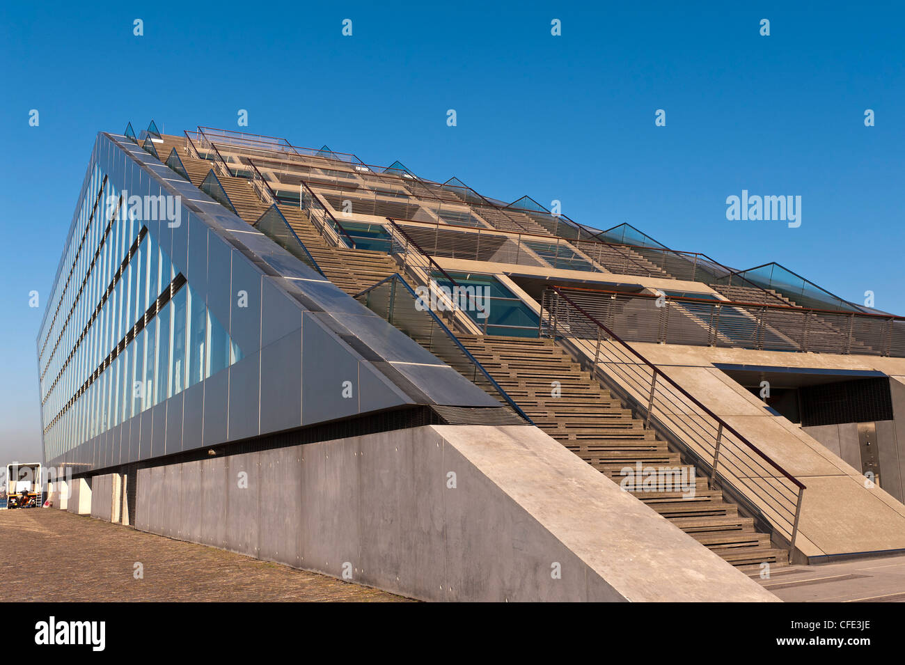 Office-Building Dockland built 2005 by Hadi Teherani, Hamburg Altona ...