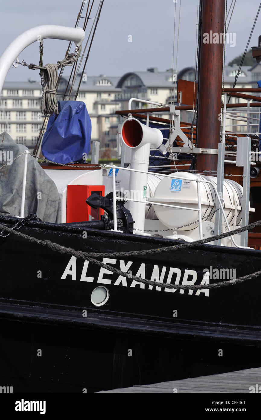 Alexandra schiff hi-res stock photography and images - Alamy