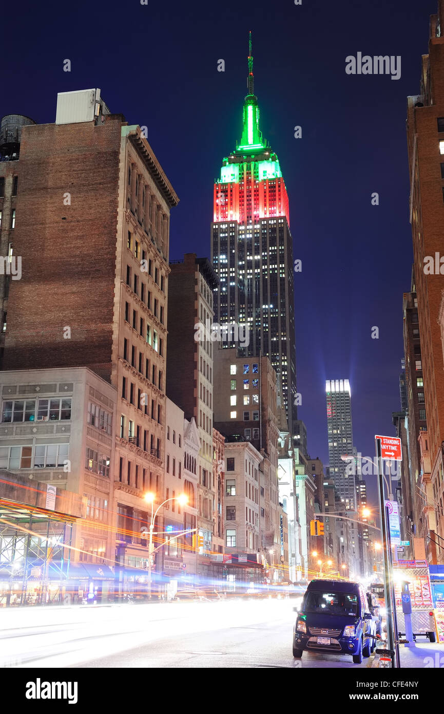 Empire State Building and street Stock Photo - Alamy