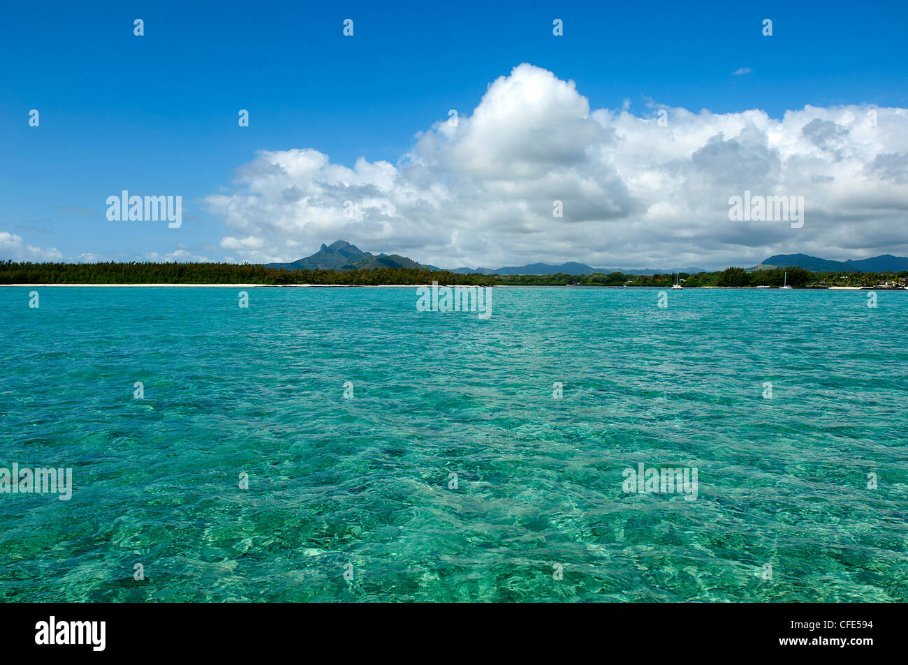 Mauritius sea hi-res stock photography and images - Alamy