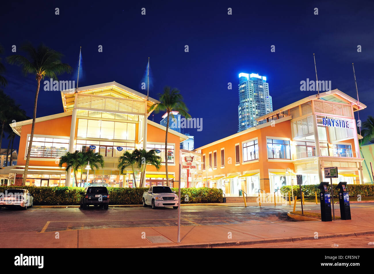 Bayside marketplace downtown skyline hi-res stock photography and ...