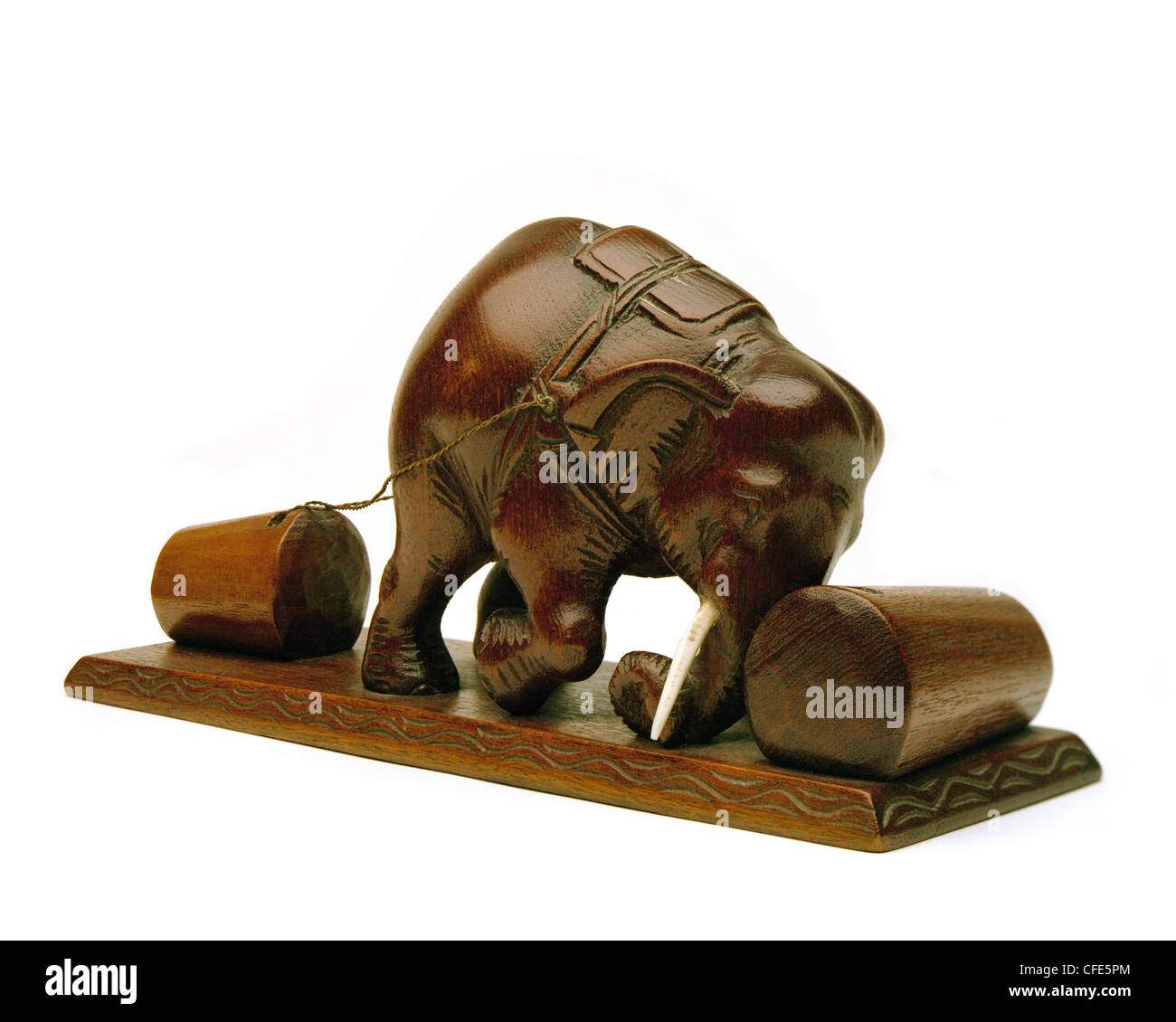 Carved wooden elephant hi-res stock photography and images - Alamy