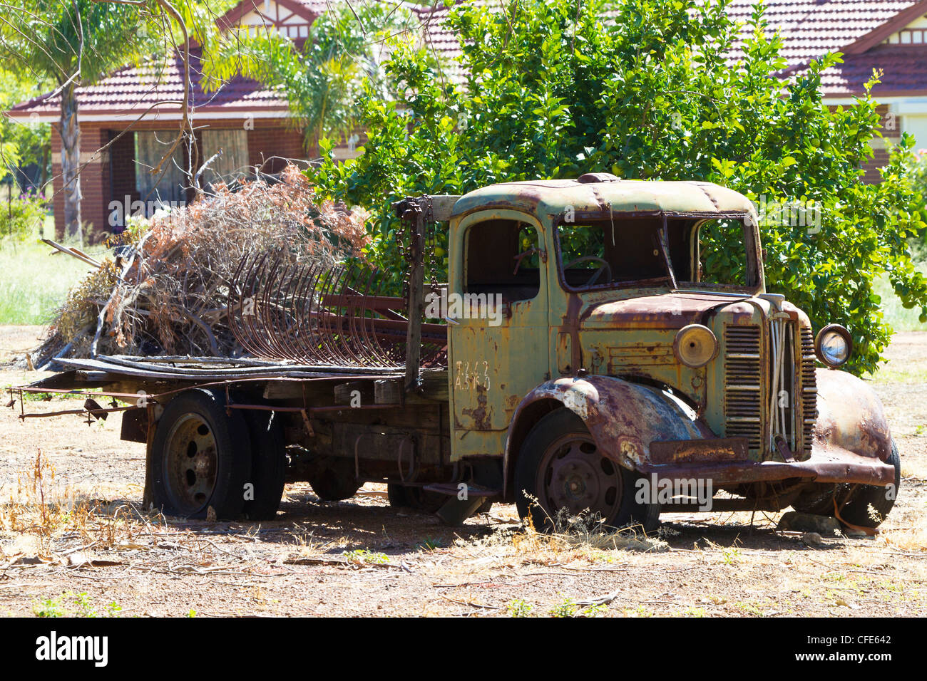 Abandoned Disused Rusty Old Flatbed Lorry Stock Photo - Alamy