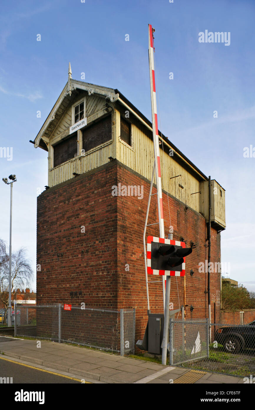 The disused Garden Street railway signal box, Grimsby Stock Photo - Alamy