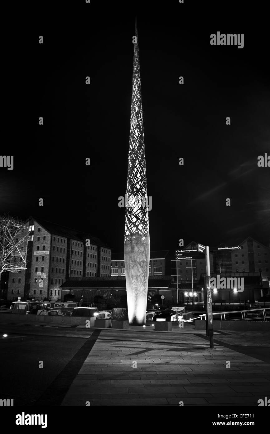 Night time shots of Gloucester Stock Photo - Alamy