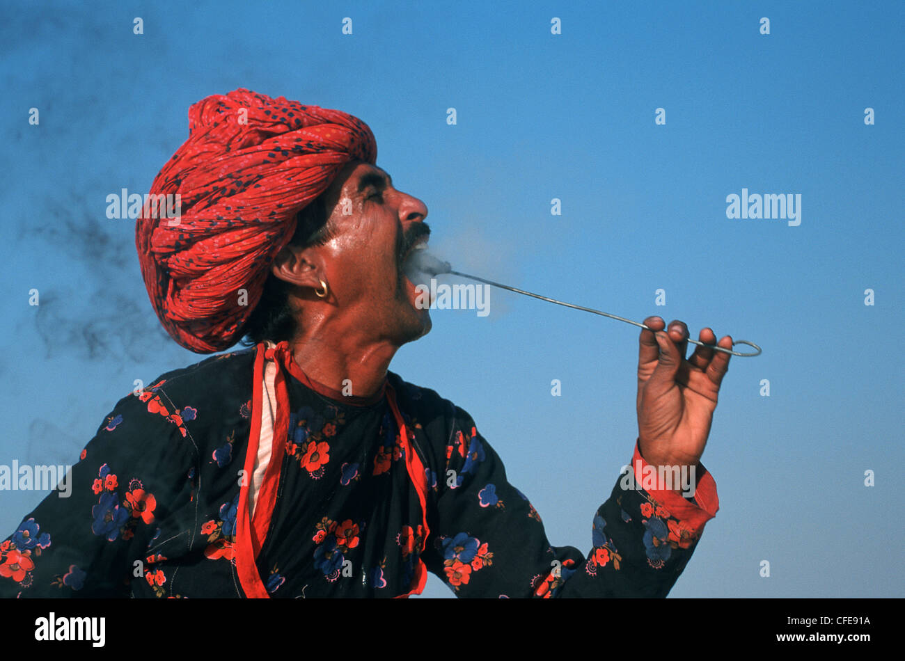 Fire eater ( India Stock Photo - Alamy
