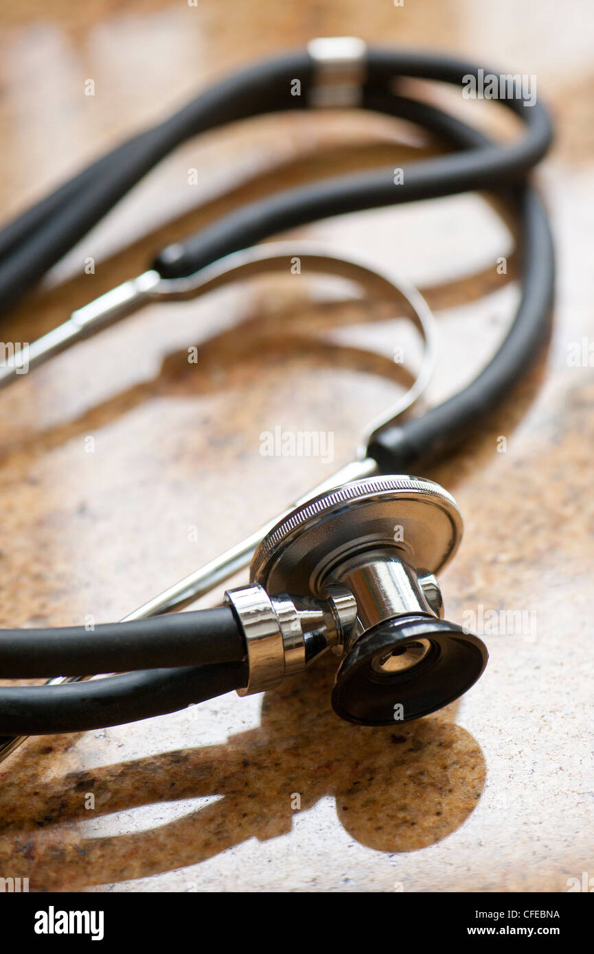 Doctors instruments hi-res stock photography and images - Alamy