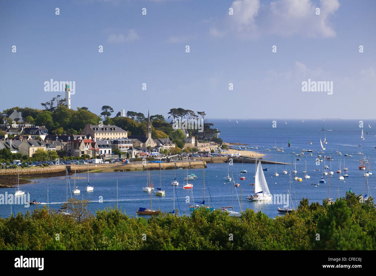 Benodet finistere bretagne france hi-res stock photography and images ...
