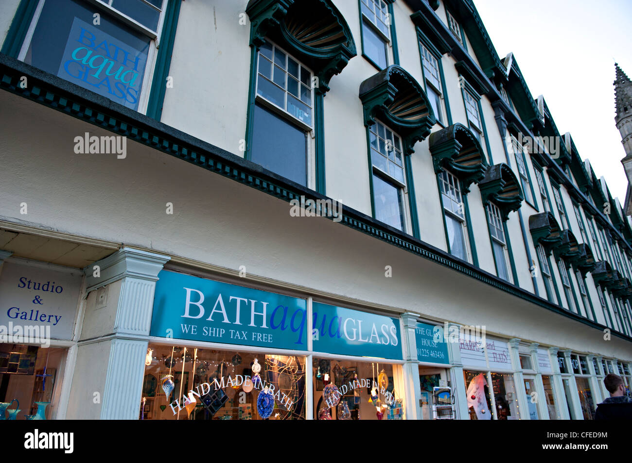 Shopfronts and residential buildings in Bath, UK Stock Photo - Alamy