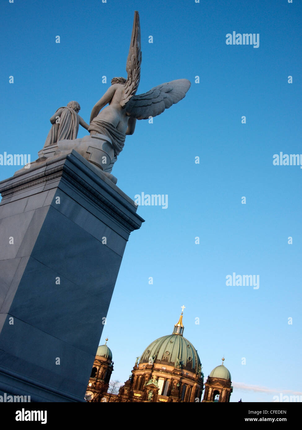 Berlin: Schlossbrücke and Berlin cathedral Stock Photo - Alamy