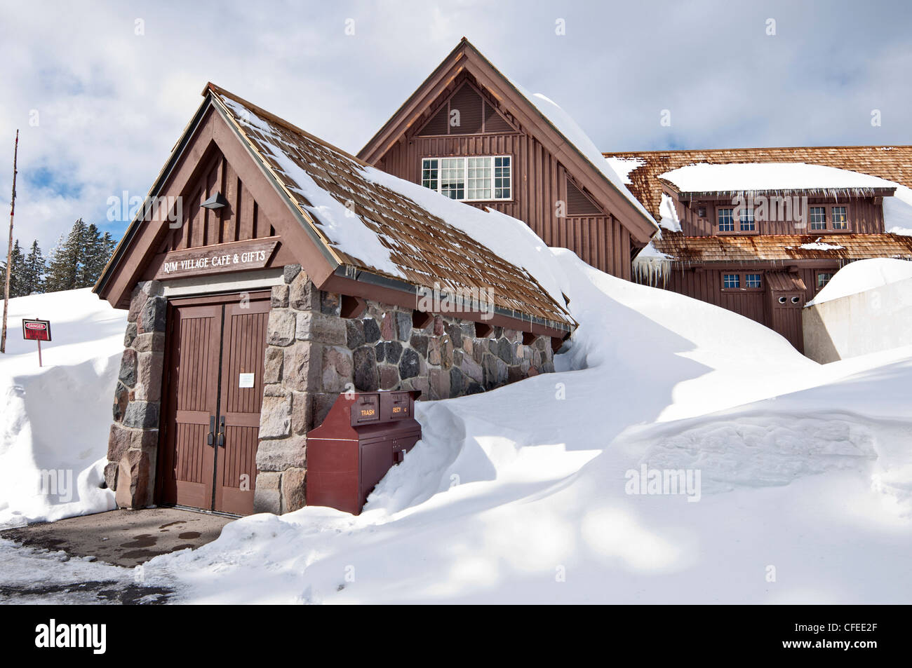 Crater lake volcano snow hi-res stock photography and images - Alamy