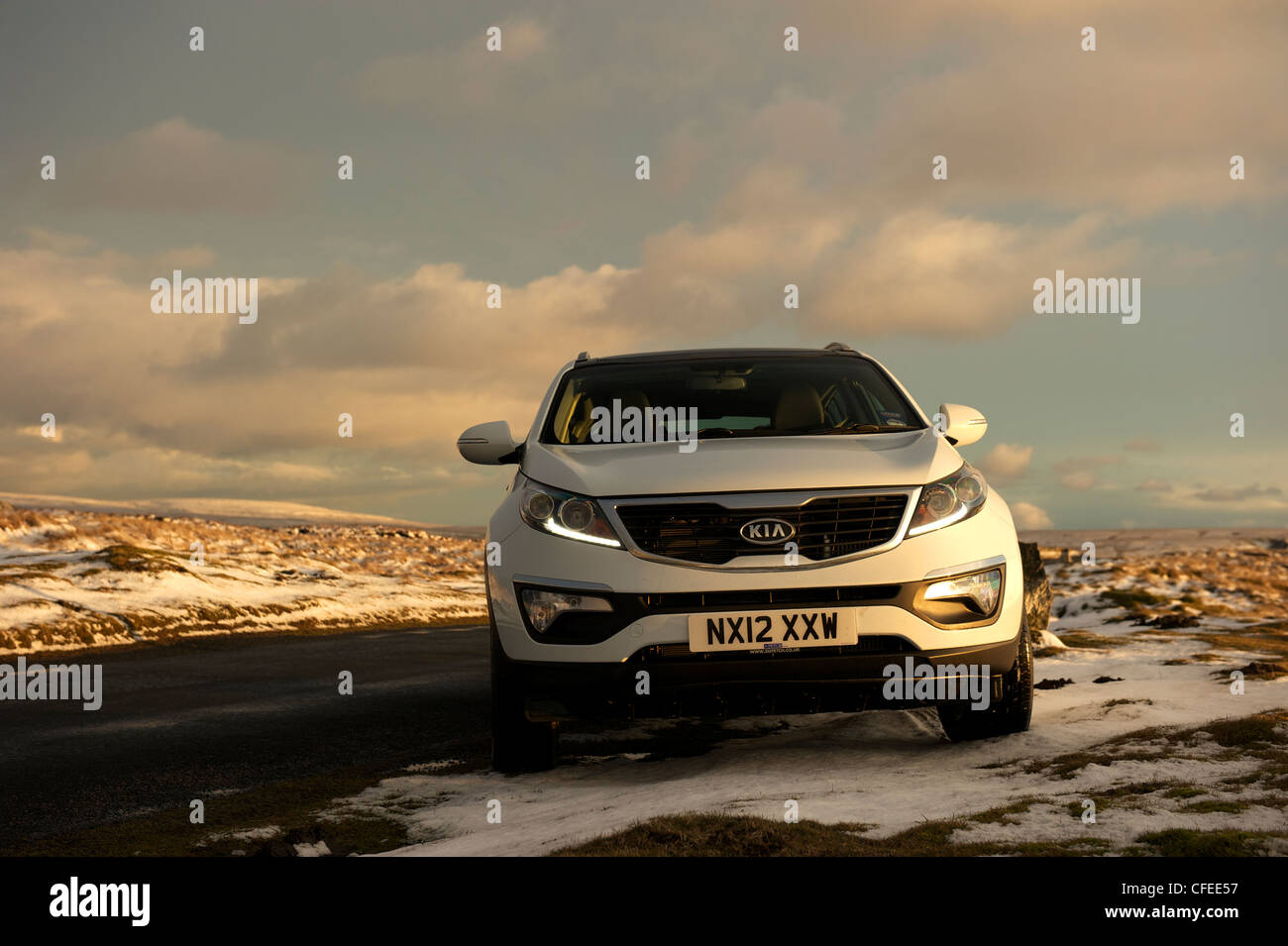 KIA SPORTAGE front view,UK Stock Photo - Alamy
