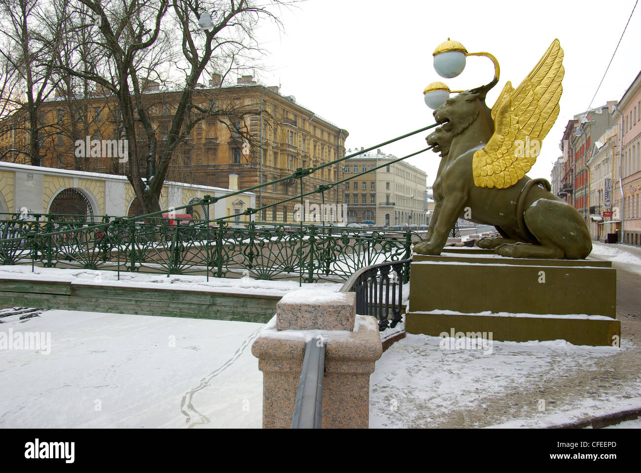 Bank bridge st petersburg hi-res stock photography and images - Alamy