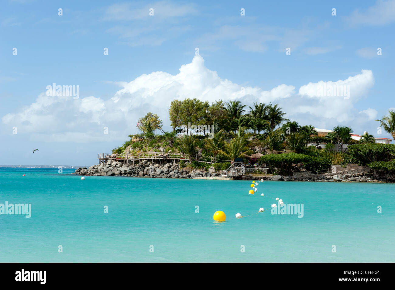 Roped off area hi-res stock photography and images - Alamy