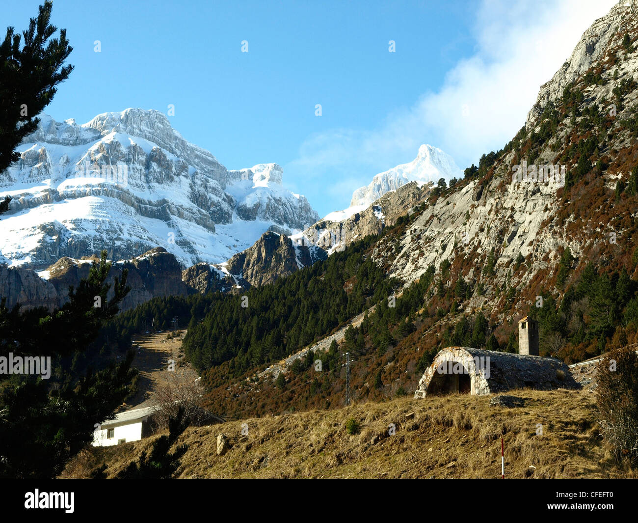 Pyrenees landscape hi-res stock photography and images - Alamy
