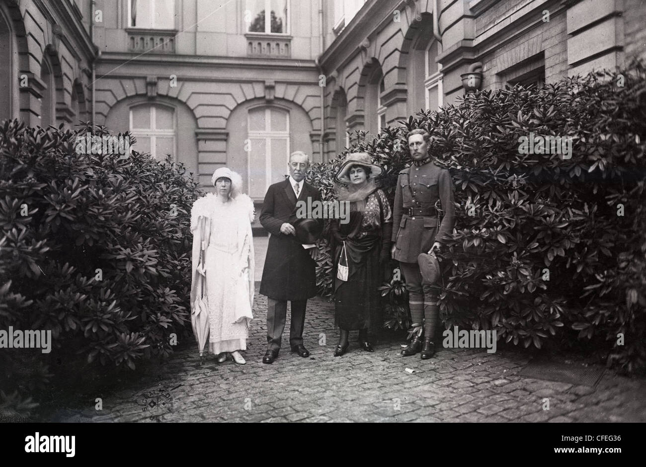 Wilson and king and queen hi-res stock photography and images - Alamy