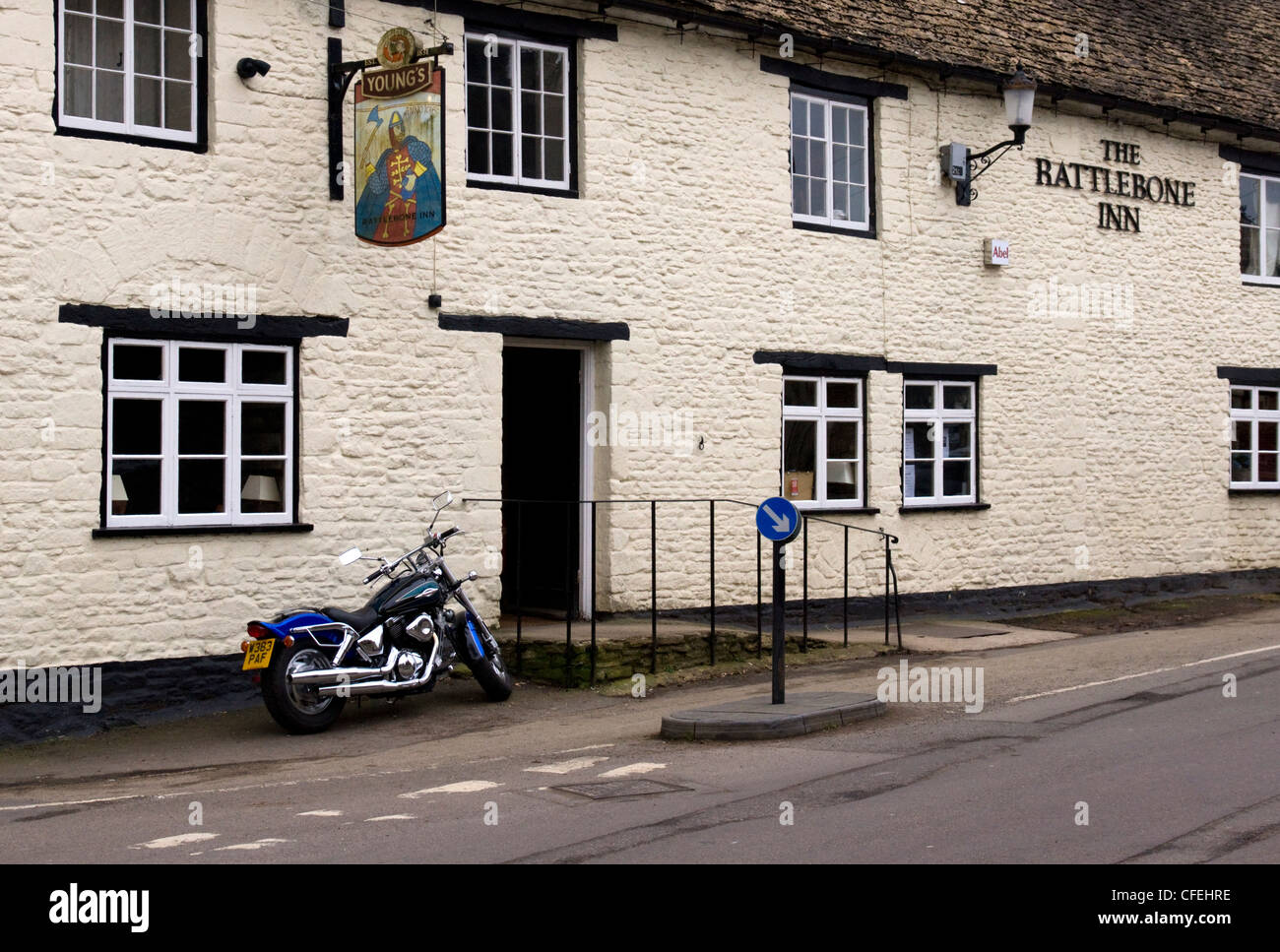 Pub sherston wiltshire village hi-res stock photography and images - Alamy