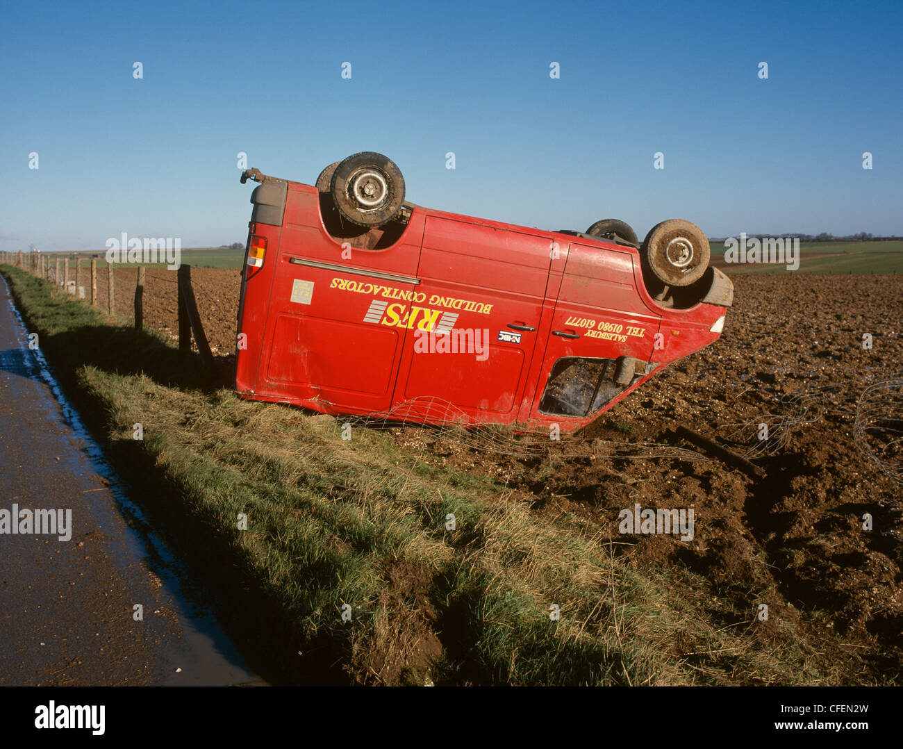 Lorry roof hi-res stock photography and images - Alamy