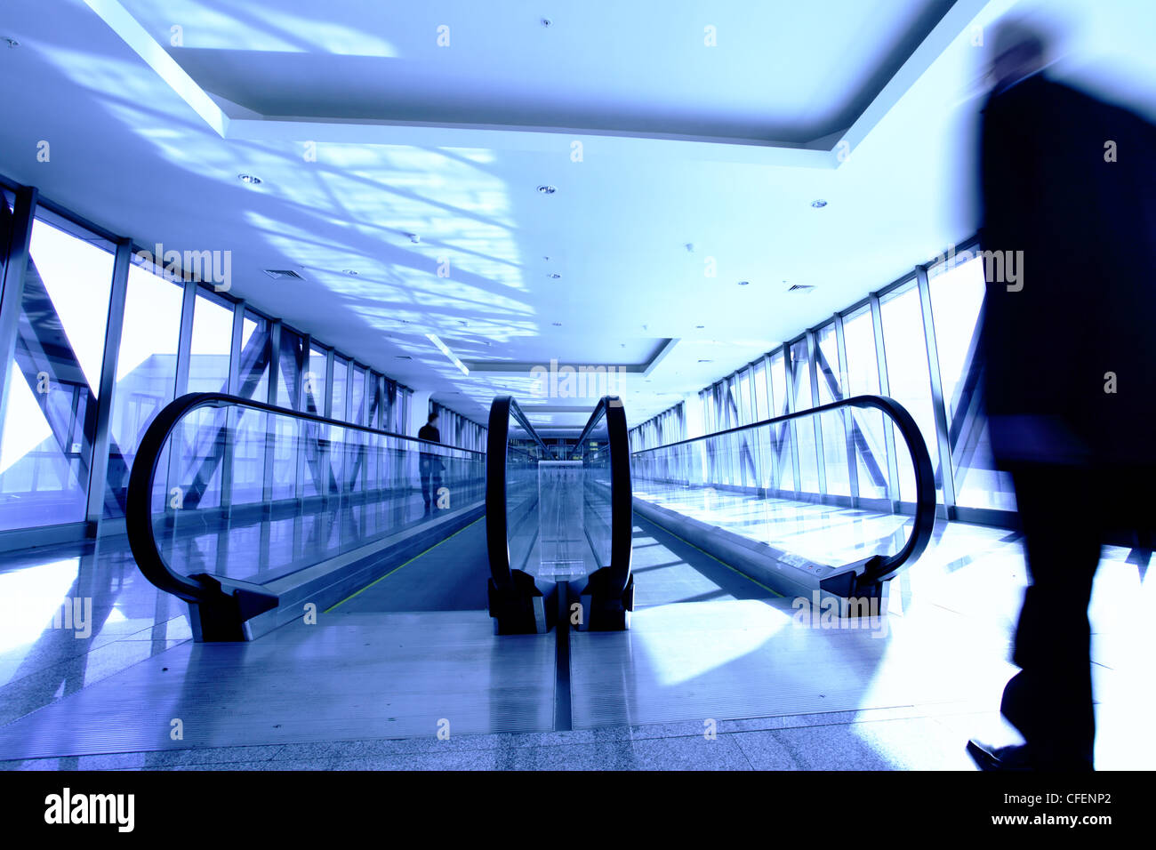 Man in motion hi-res stock photography and images - Alamy