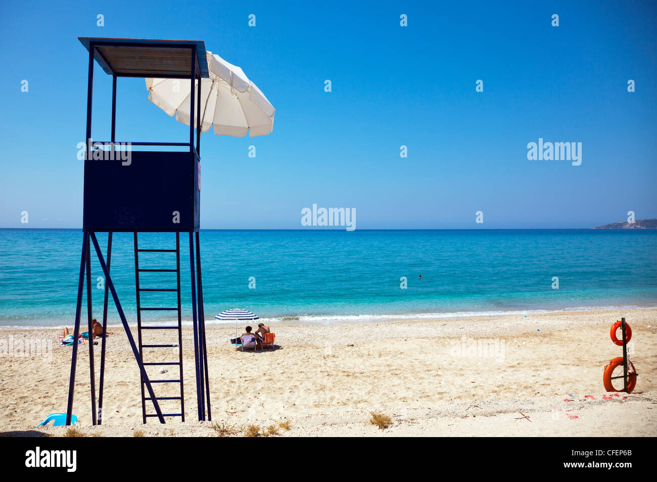 Lifeguard lookout hi-res stock photography and images - Alamy