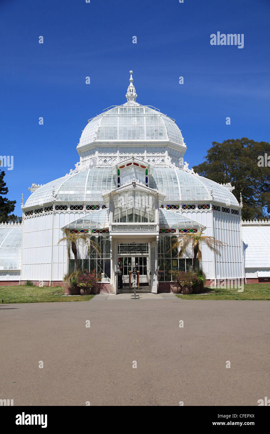 Victorian conservatory flowers botanical garden hi-res stock ...