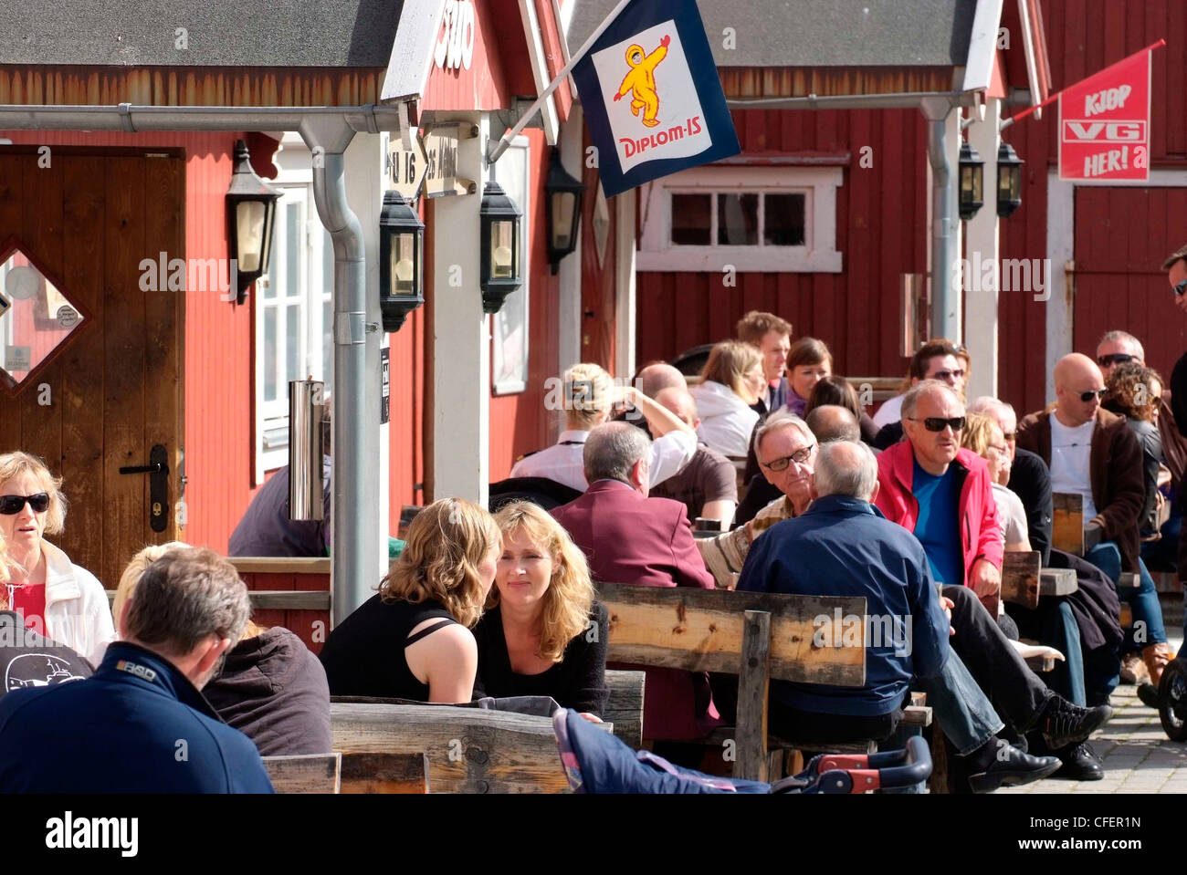 NORWAY - Stokmarknes - administrative centre for Hadseloya. Rodbrygga ...