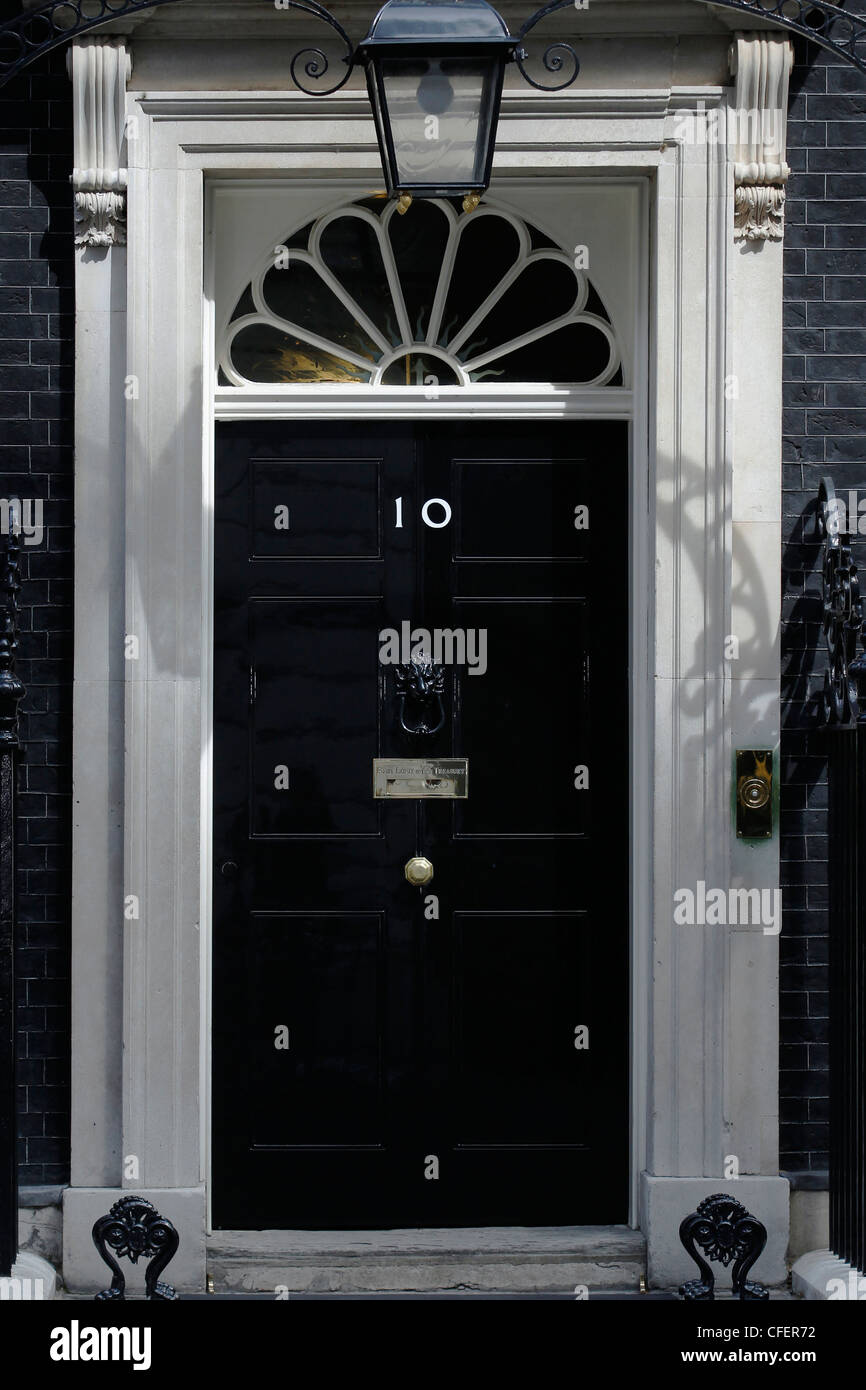 Number 10 Downing Street High Resolution Stock Photography and Images ...