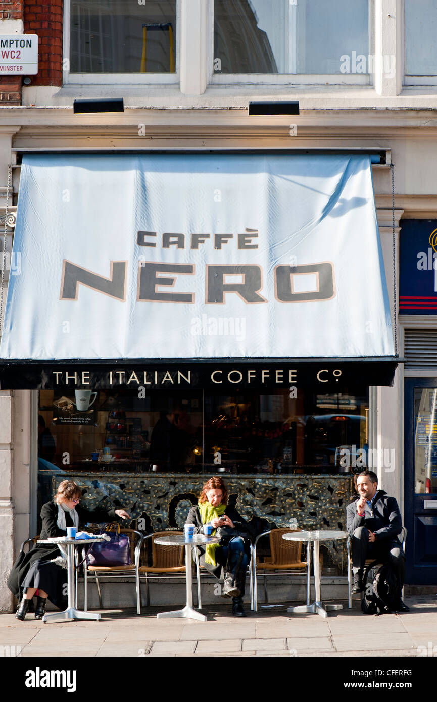 Cafe nero covent garden london hi-res stock photography and images - Alamy
