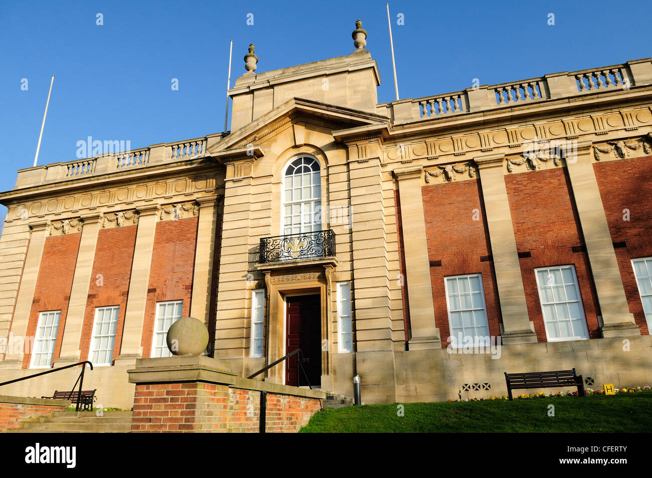 The Usher Gallery Danes Terrace Lincoln England Stock Photo - Alamy