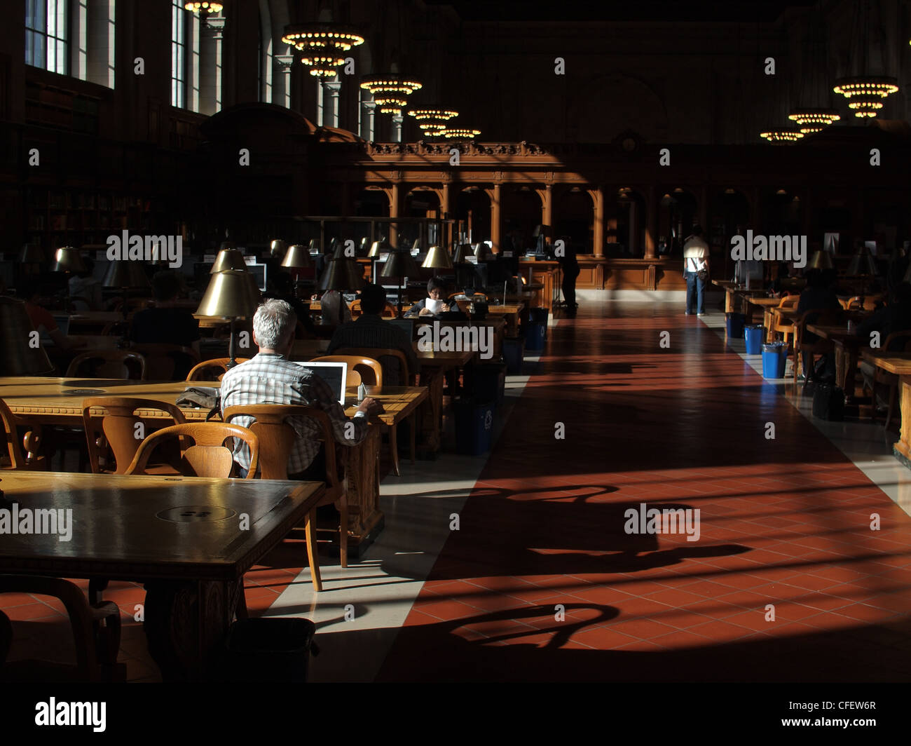 Rose Reading Room of New York City Public Library, 42nd Street branch ...