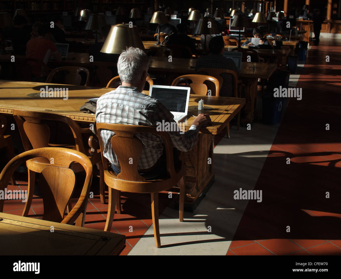 Rose Reading Room of New York City Public Library, 42nd Street branch ...