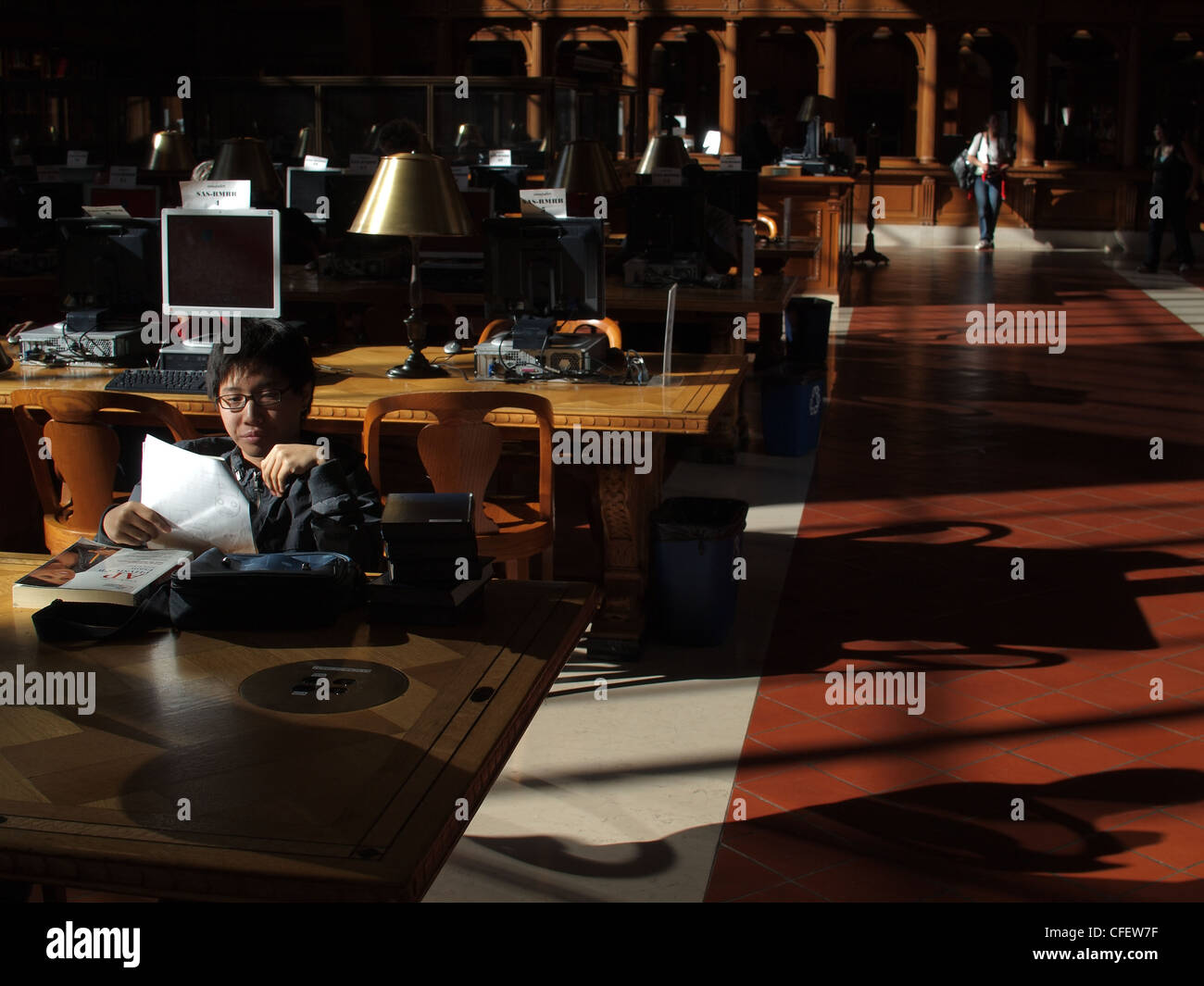 Rose Reading Room of New York City Public Library, 42nd Street branch ...