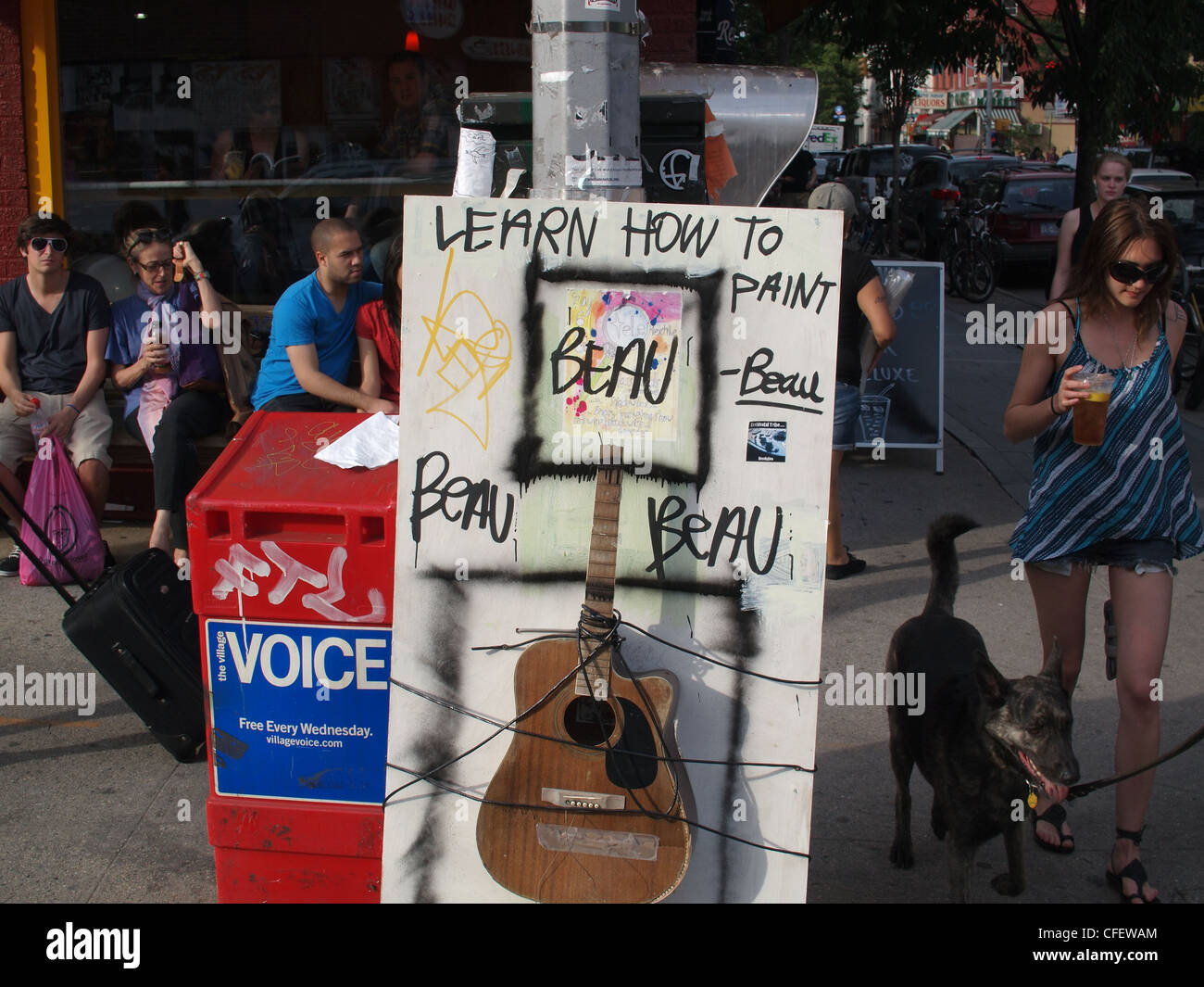 Corner scene hi-res stock photography and images - Alamy