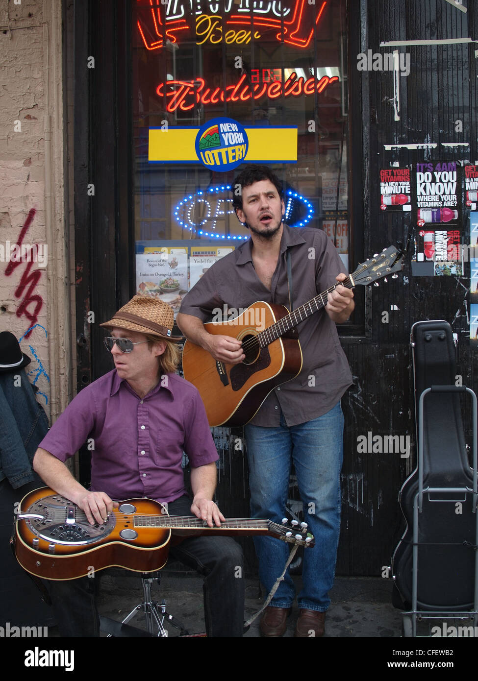 People on street corner, Brooklyn, New York Stock Photo - Alamy