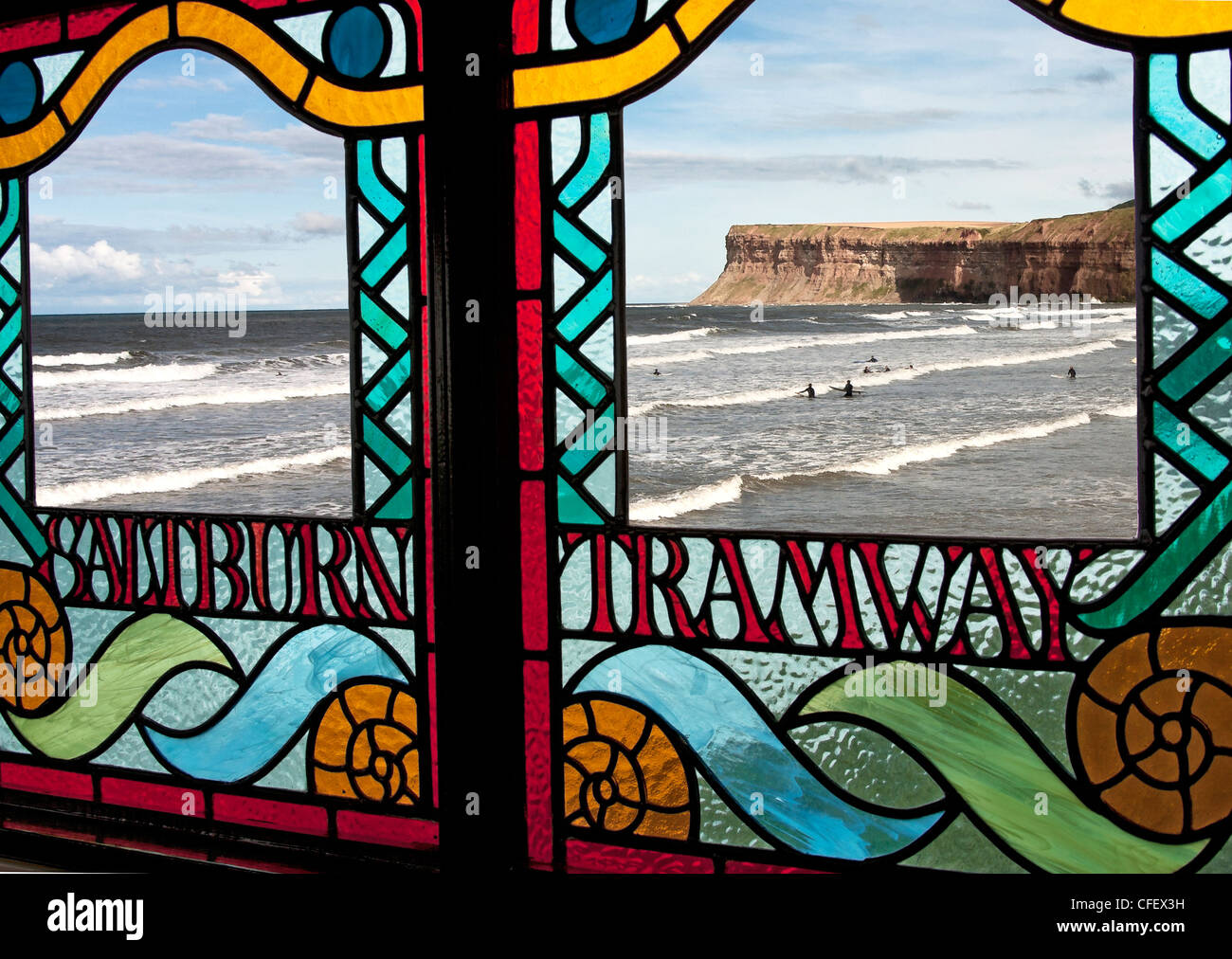 Saltburn cliff lift, water balance lift at Saltburn,Saltburn tramway ...