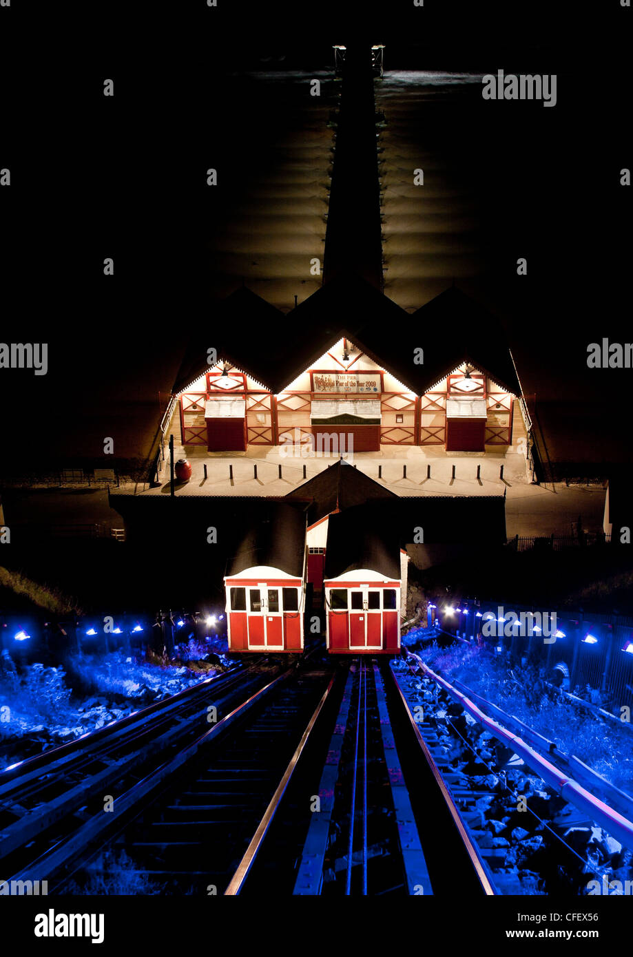 Saltburn cliff lift at night, water balance lift at Saltburn, Saltburn ...