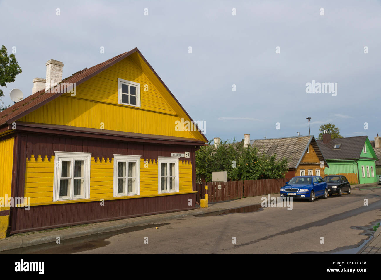 Traditional wooden houses hi-res stock photography and images - Alamy