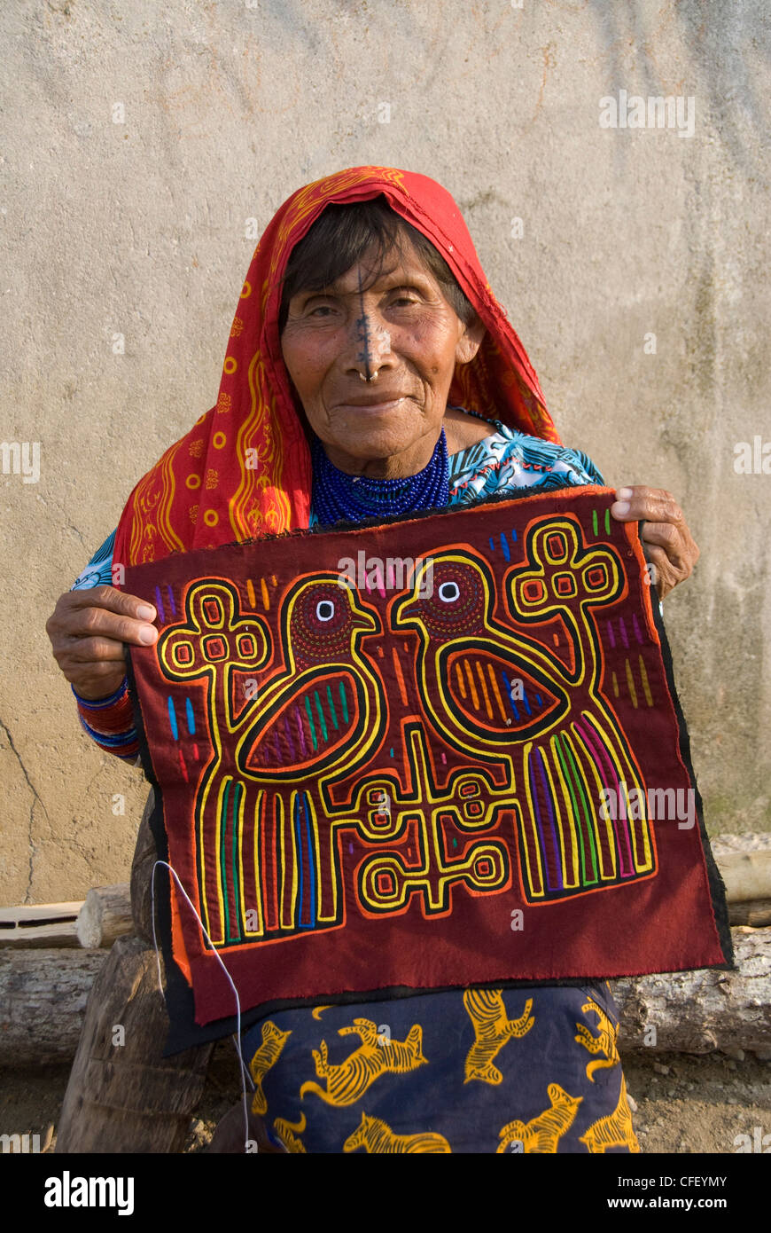 Kuna Woman Holding High Resolution Stock Photography and Images - Alamy