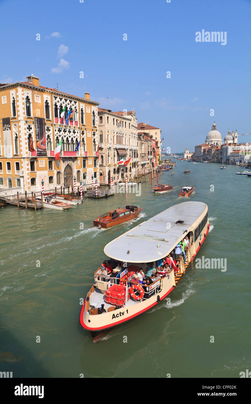 Vaporetto water bus, Grand Canal, Venice, UNESCO World Heritage Site ...