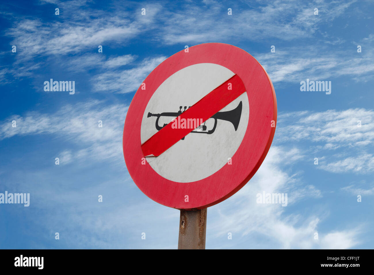 No music sign in street in Spain Stock Photo - Alamy