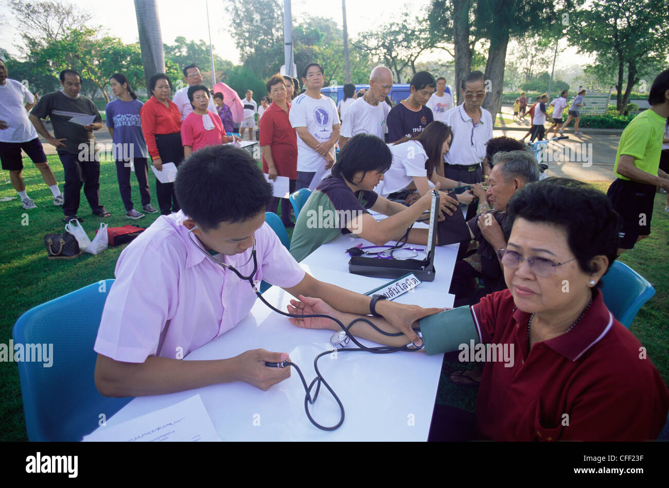 Free medical check ups hi-res stock photography and images - Alamy