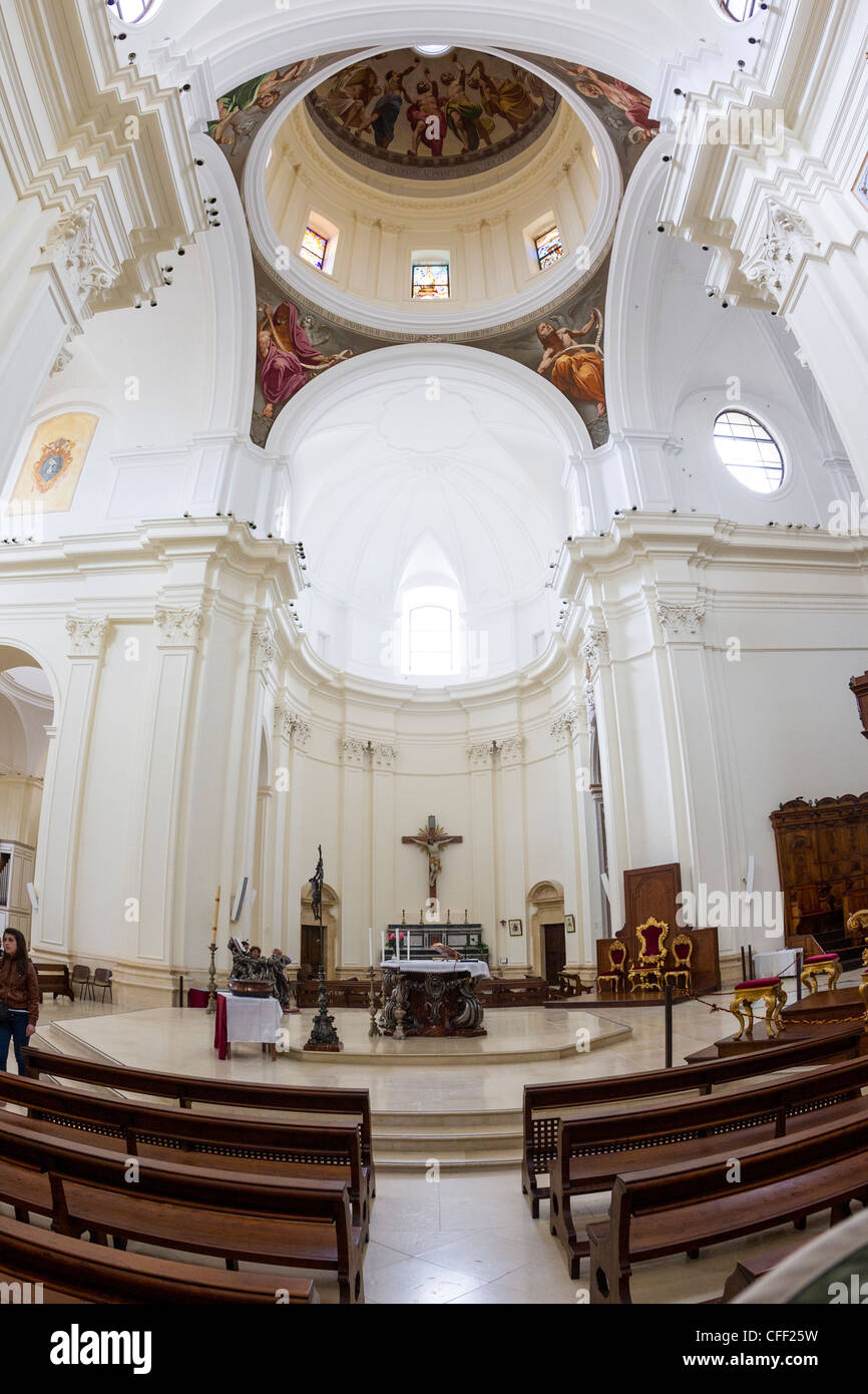 Interior of the Duomo (St. Nicholas' Cathedral) at Noto, Sicily, with ...
