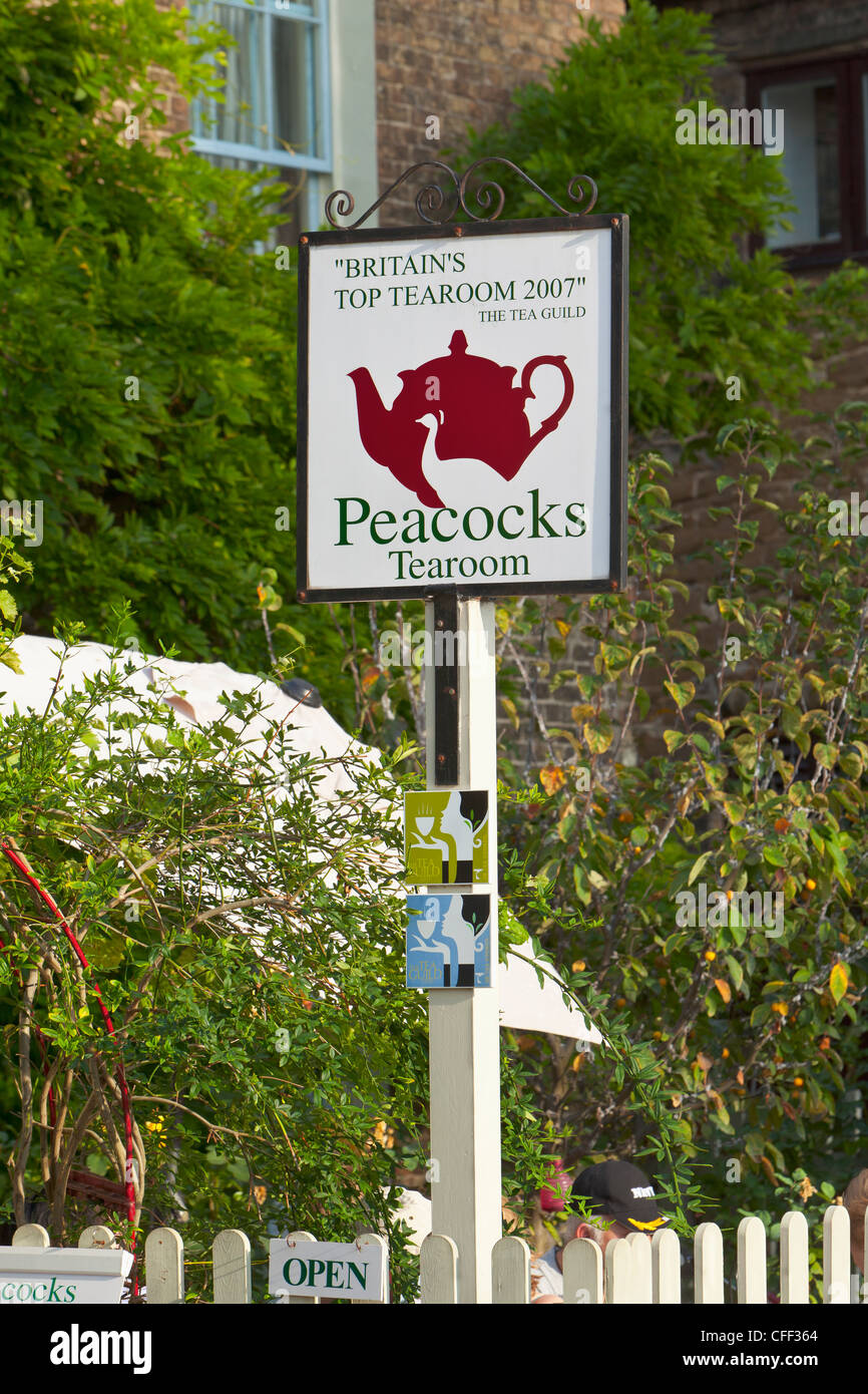 Tearoom sign hi-res stock photography and images - Alamy