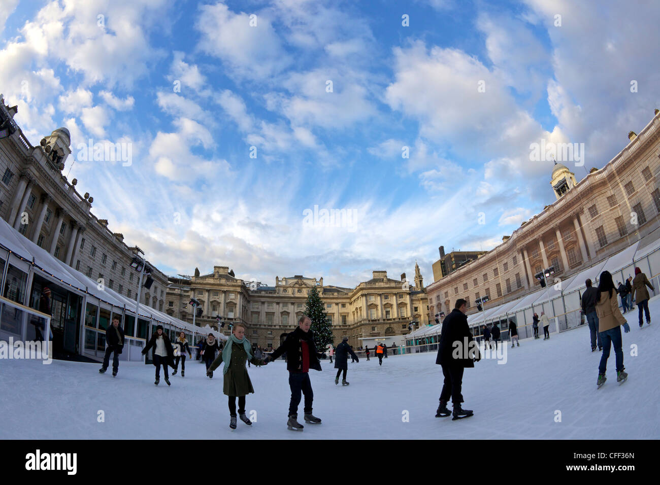 Ice rink london skating england hi-res stock photography and images - Alamy