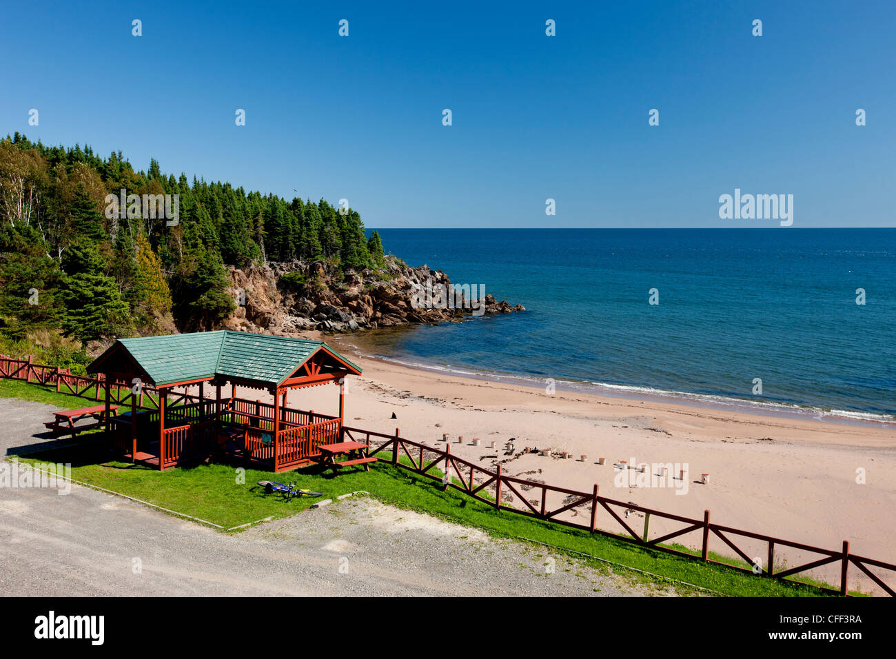 Picnic area, Newport Beach, Gaspe, Quebec, Canada Stock Photo - Alamy