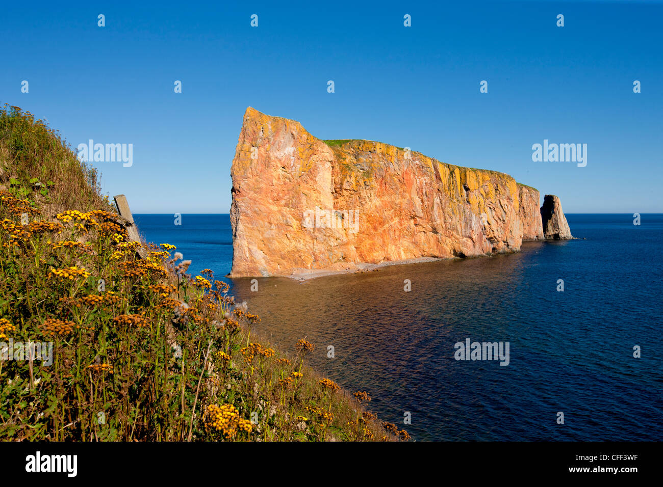Perce Rock, Perce, Gaspé Penninsula, Quebec, Canada Stock Photo - Alamy