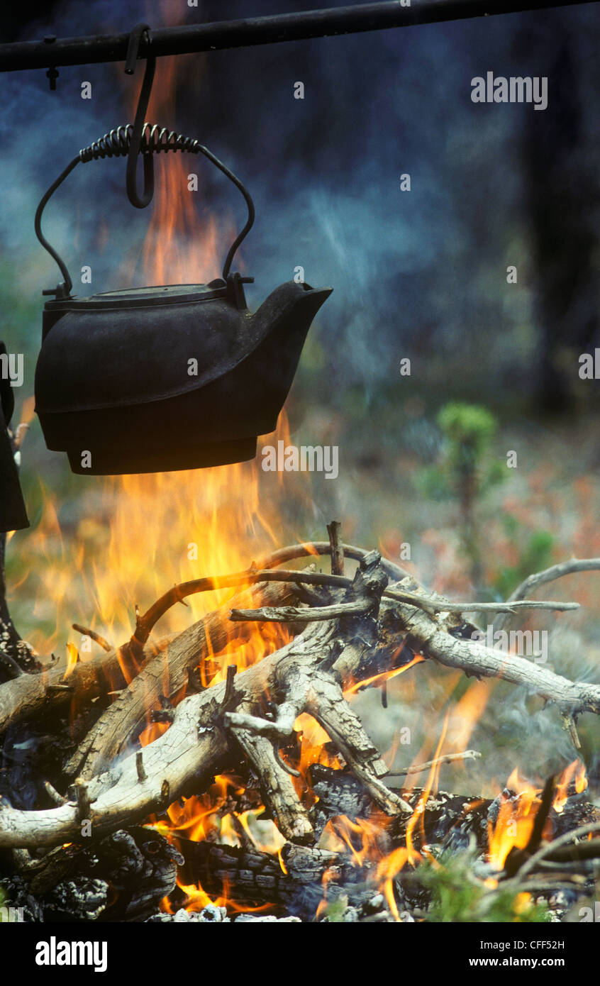 Cowboys campfire hi-res stock photography and images - Alamy