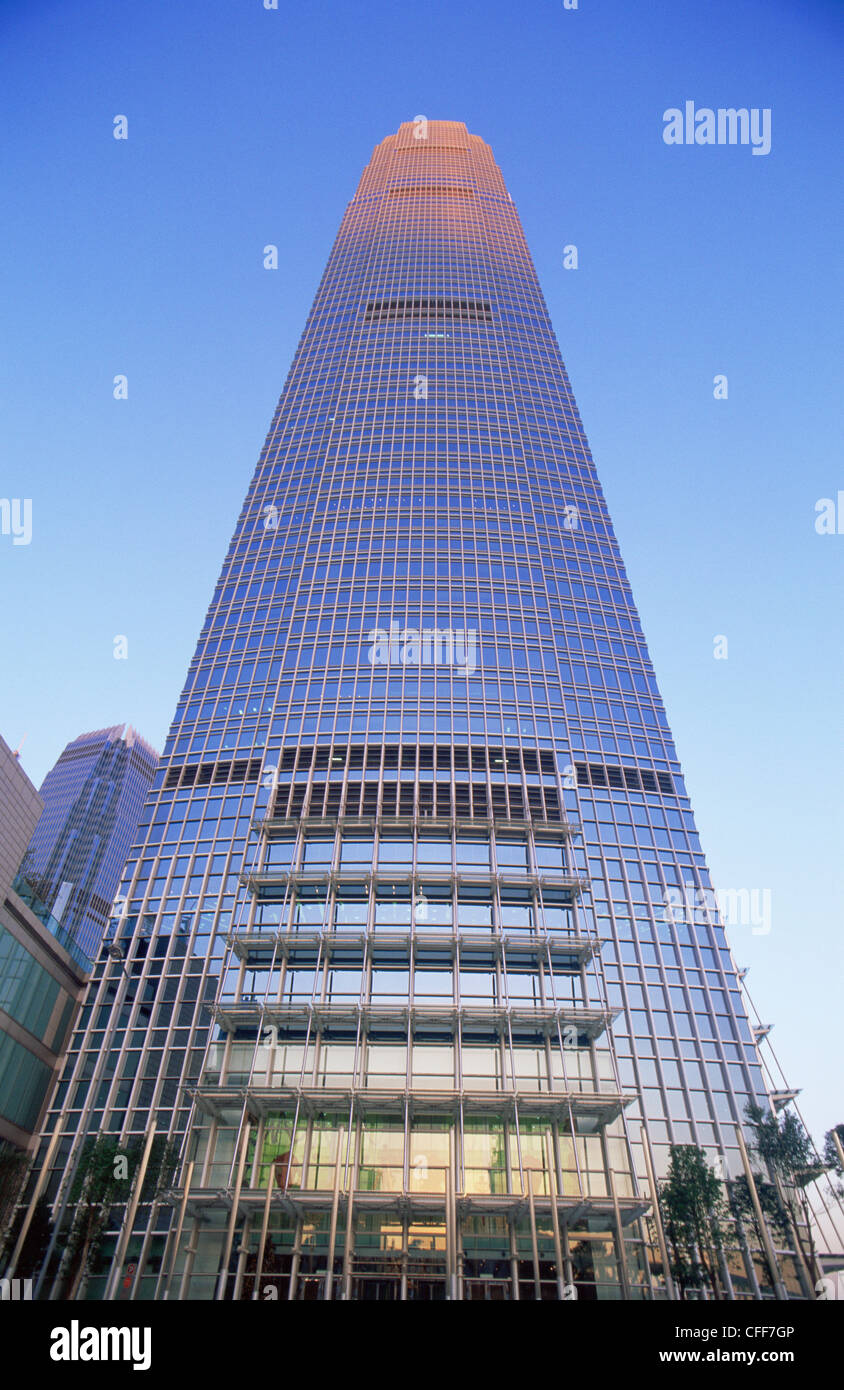 Ifc hong kong low angle hi-res stock photography and images - Alamy