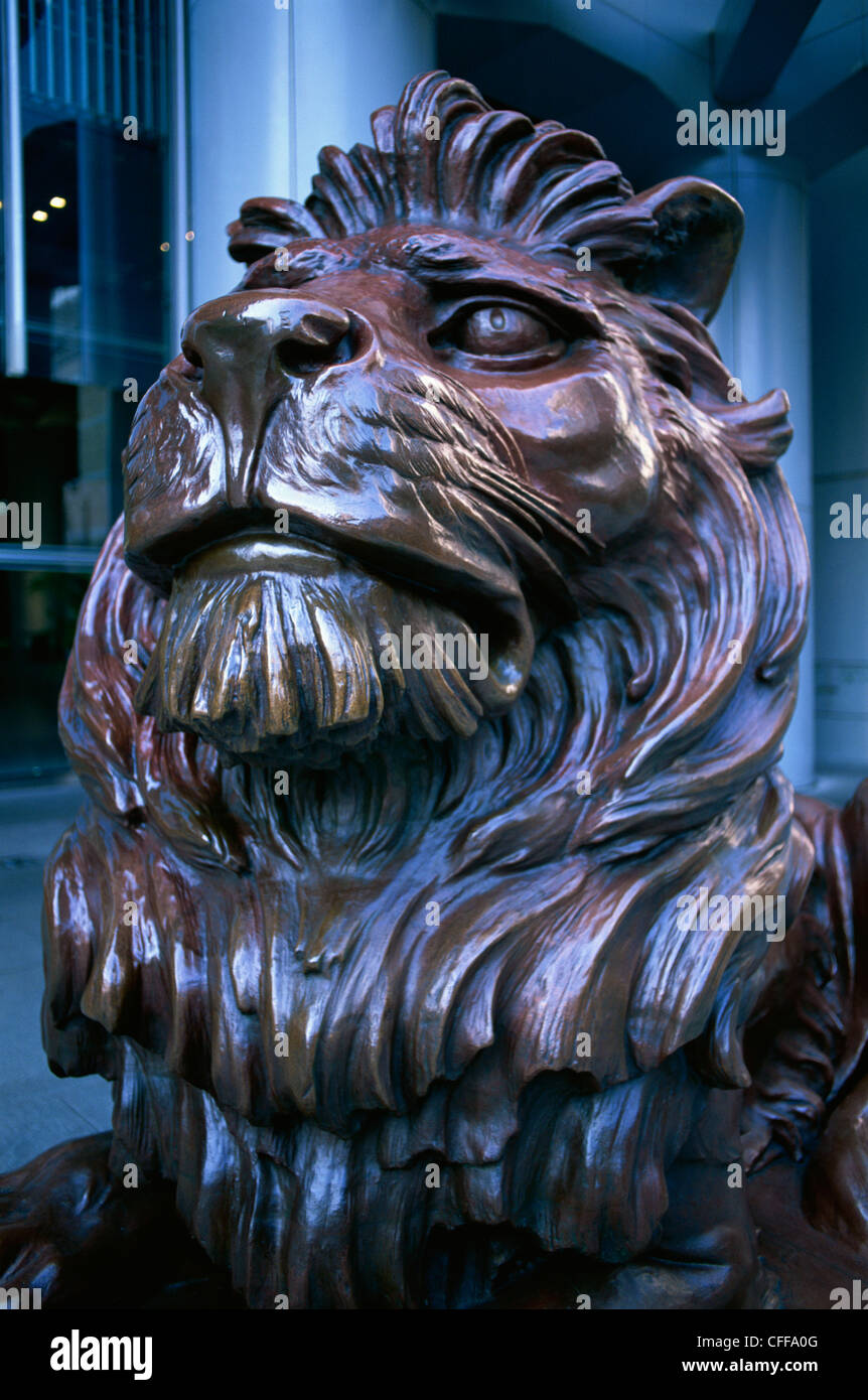 Hsbc lion central hong kong hi-res stock photography and images - Alamy